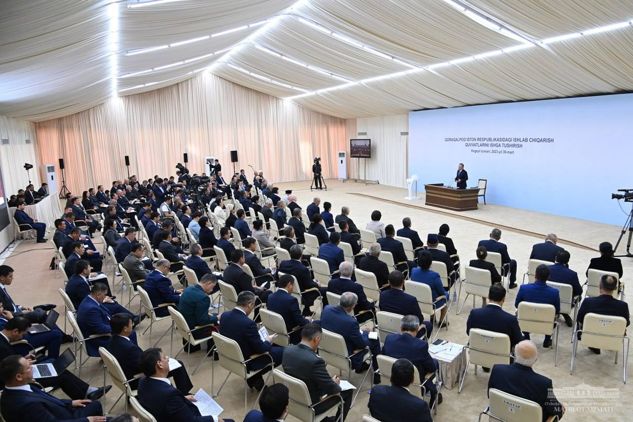 Qoraqalpog‘istondagi mahallalarning har biriga 500 million so‘mdan qo ...