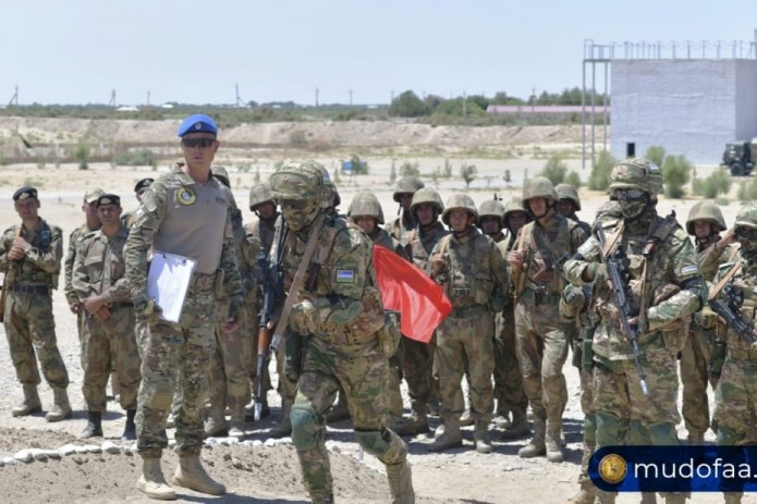 Termizda O‘zbekiston va Tojikiston harbiylari o‘quv mashg‘ulotlari o ...