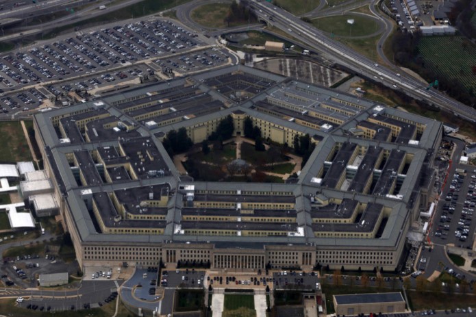 Pentagon sun’iy intellekt ishlab chiquvchilarini shaffof bo‘lishga ...