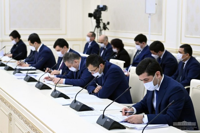 Shavkat Mirziyoyev maktab ta'limi tizimidagi kamchilik va muammolarni sanab o'tdi | UzReport.news