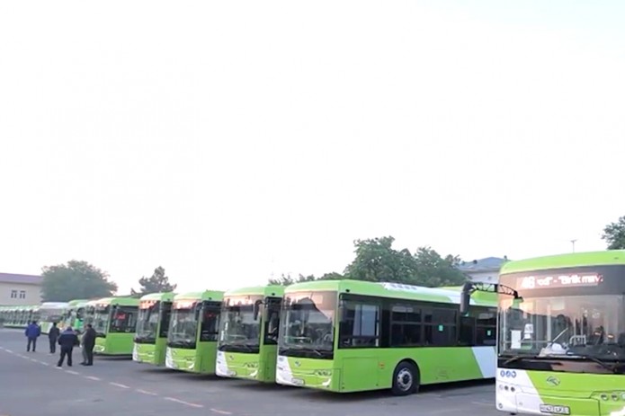 Uzmilliybank Delivers 1000 Buses to Tashkent | UzReport.news