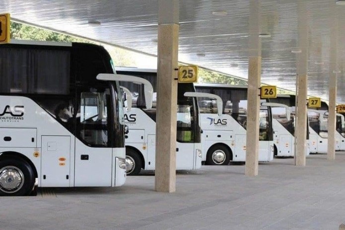 "Xazorasp-Toshkent" yo‘nalishi bo‘yicha yangi avtobus qatnovi yo‘lga qo‘yildi | UzReport.news