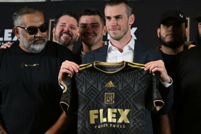 AQSh chempionati Beyl ismi tushirilgan futbolkalar eng ko'p sotilgan ...