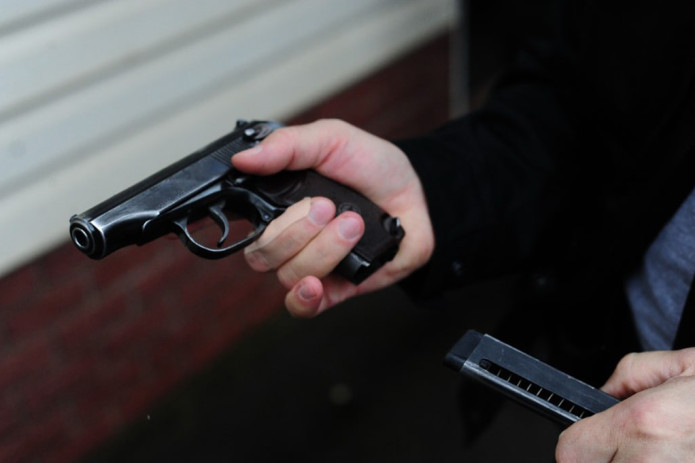 Toshkent viloyatida profilaktika inspektori xotini va 7 oylik chaqalog‘ini, so‘ngra o‘zini otib ...