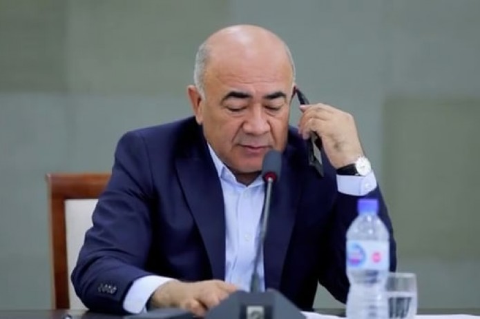 Zoir Mirzayev ishchilarining maoshini bermagan va "svet"dan qarzi bor ...