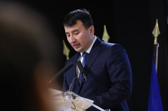 Jamshid Xodjayev fransuz investorlariga nima uchun O‘zbekistonga sarmoya kiritish kerakligini ...