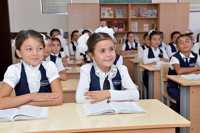 Maktab formasini kiyish tartibi va talabi o‘zgarmaydi - XTV | UzReport.news