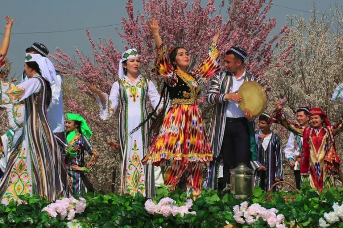 Navro‘z bayrami arafasida respublikaning barcha hududlarida umumxalq ...