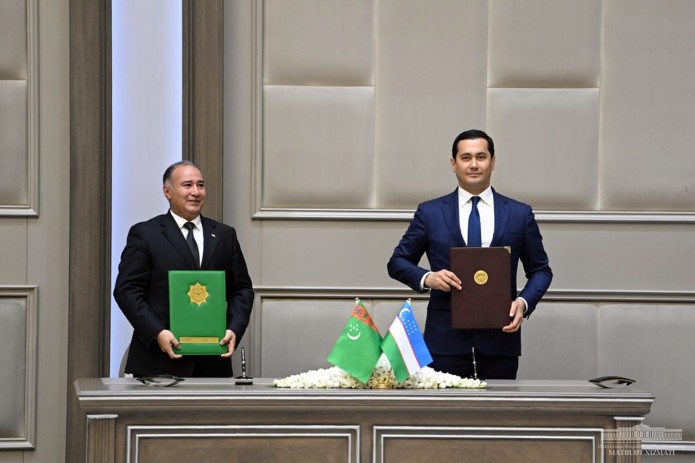 Shavkat Mirziyoyev and Serdar Berdimuhamedov signed a Joint Statement ... Shavkat Mirziyoyev and Serdar Berdimuhamedov signed a Joint Statement ...
