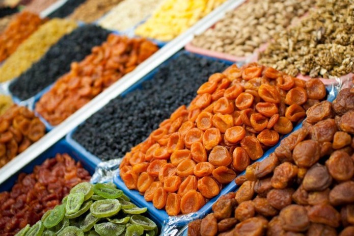 Uzbekistan cuts fruit exports to China | UzReport.news