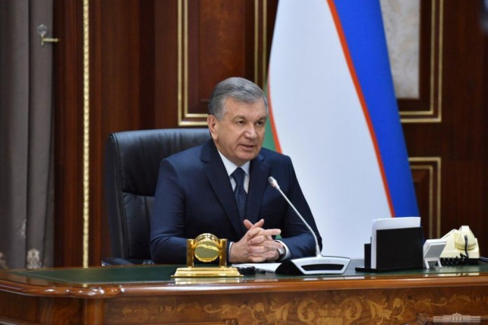 Prezident raisligida kimyo, agrotexnika va avtomobil sanoati masalalari bo'yicha videoselektor ...