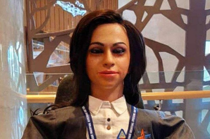 Hindiston ayol-robotni koinotga uchirishni rejalashtirmoqda | UzReport.news