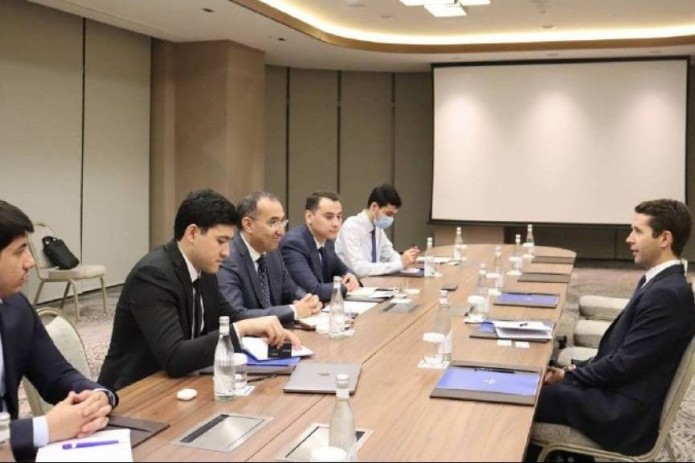 Uzbekkosmos meet SpaceX | UzReport.news