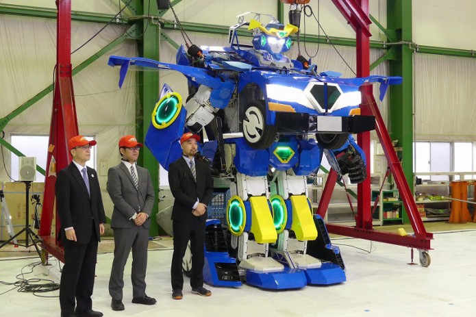 Japan engineers create robot that transforms into car with men on-board ...